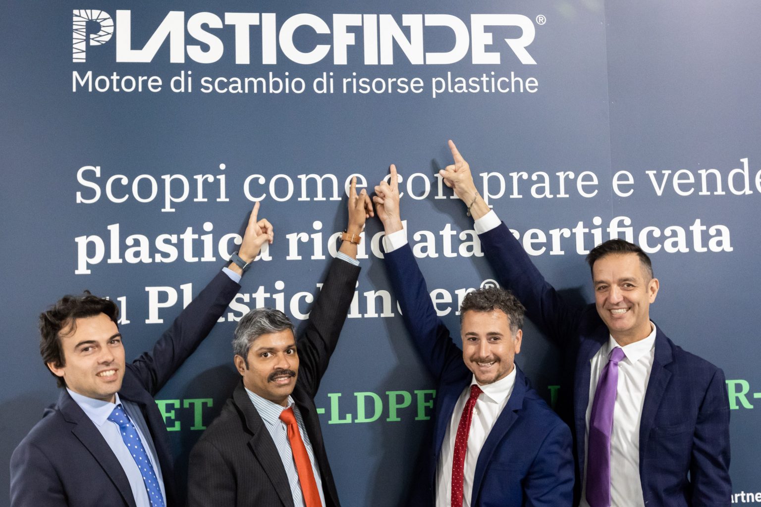 PlasticFinder diventa un caso di studio - ReStart in Green
